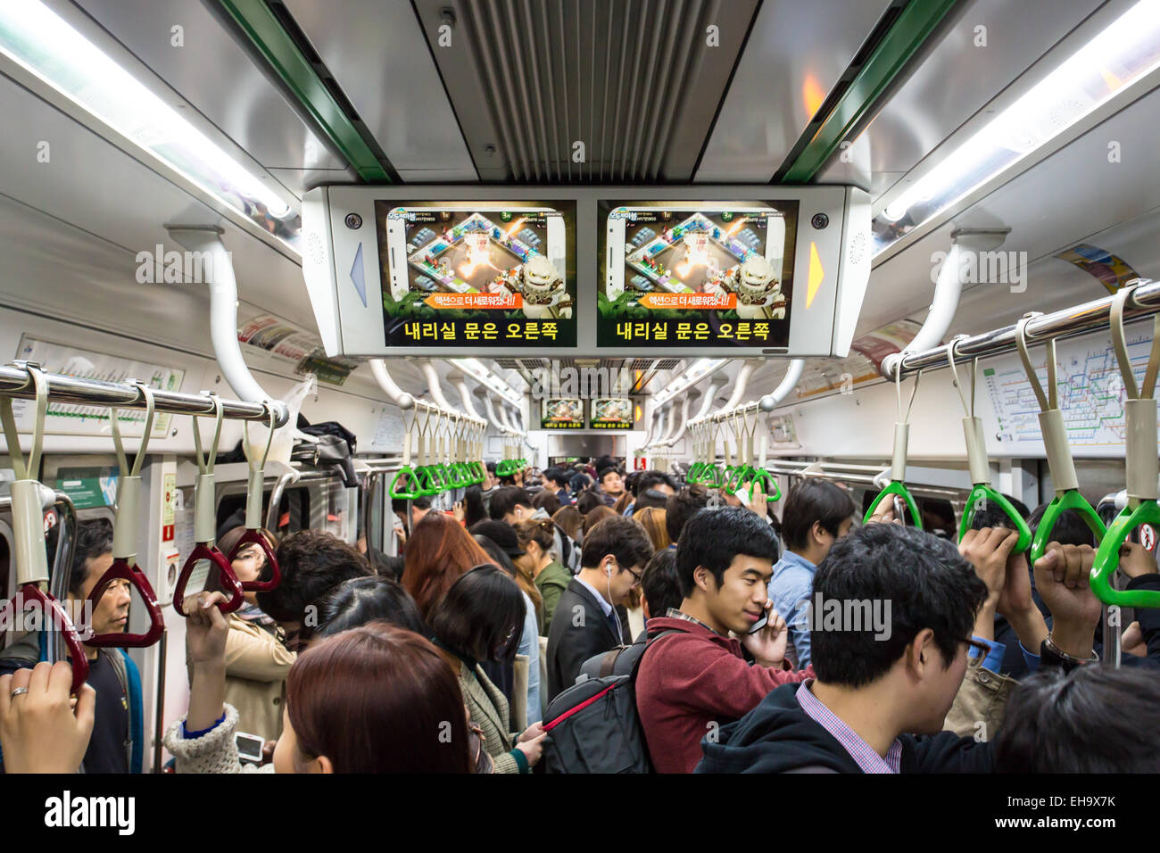 Crowded Subway Stock Photo - Alamy