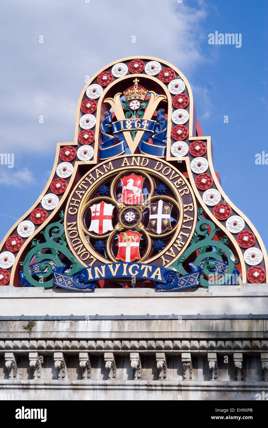 Railway insignia hi-res stock photography and images - Alamy