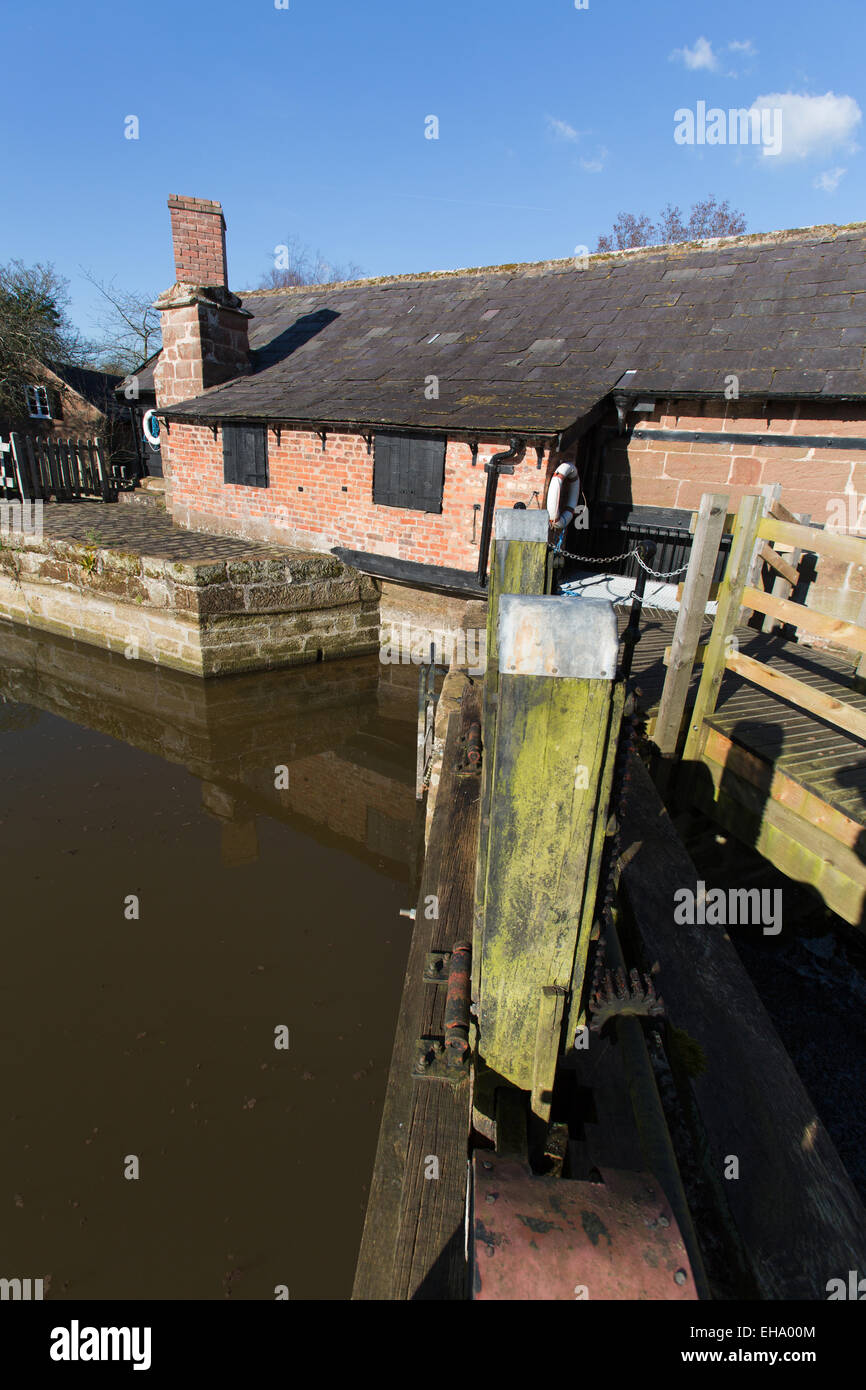 Village of Stretton, Cheshire, England. Picturesque spring view of the ...