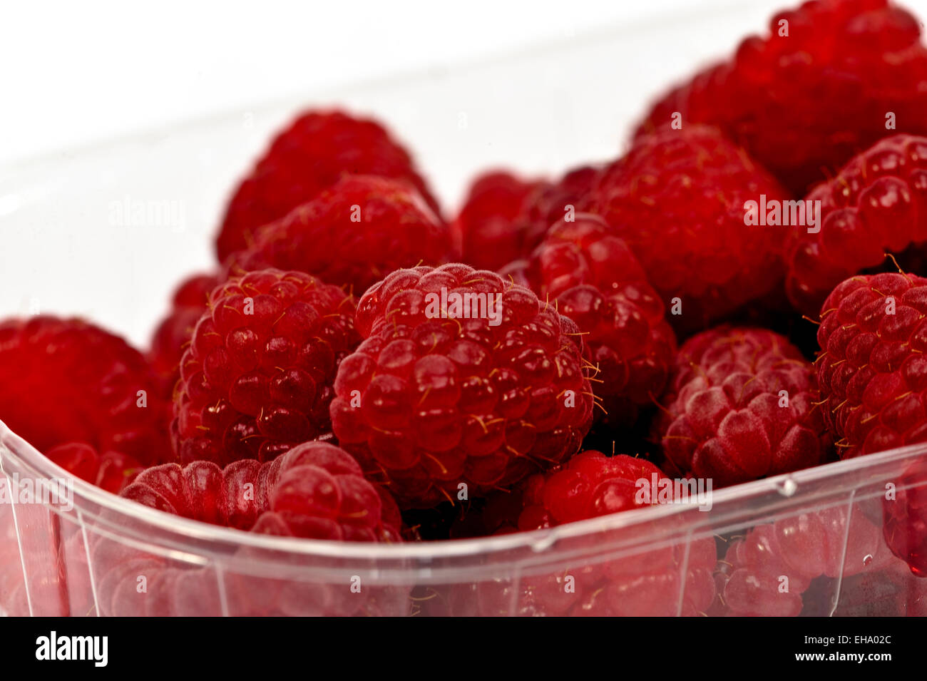 Punnet of raspberries hi-res stock photography and images - Alamy