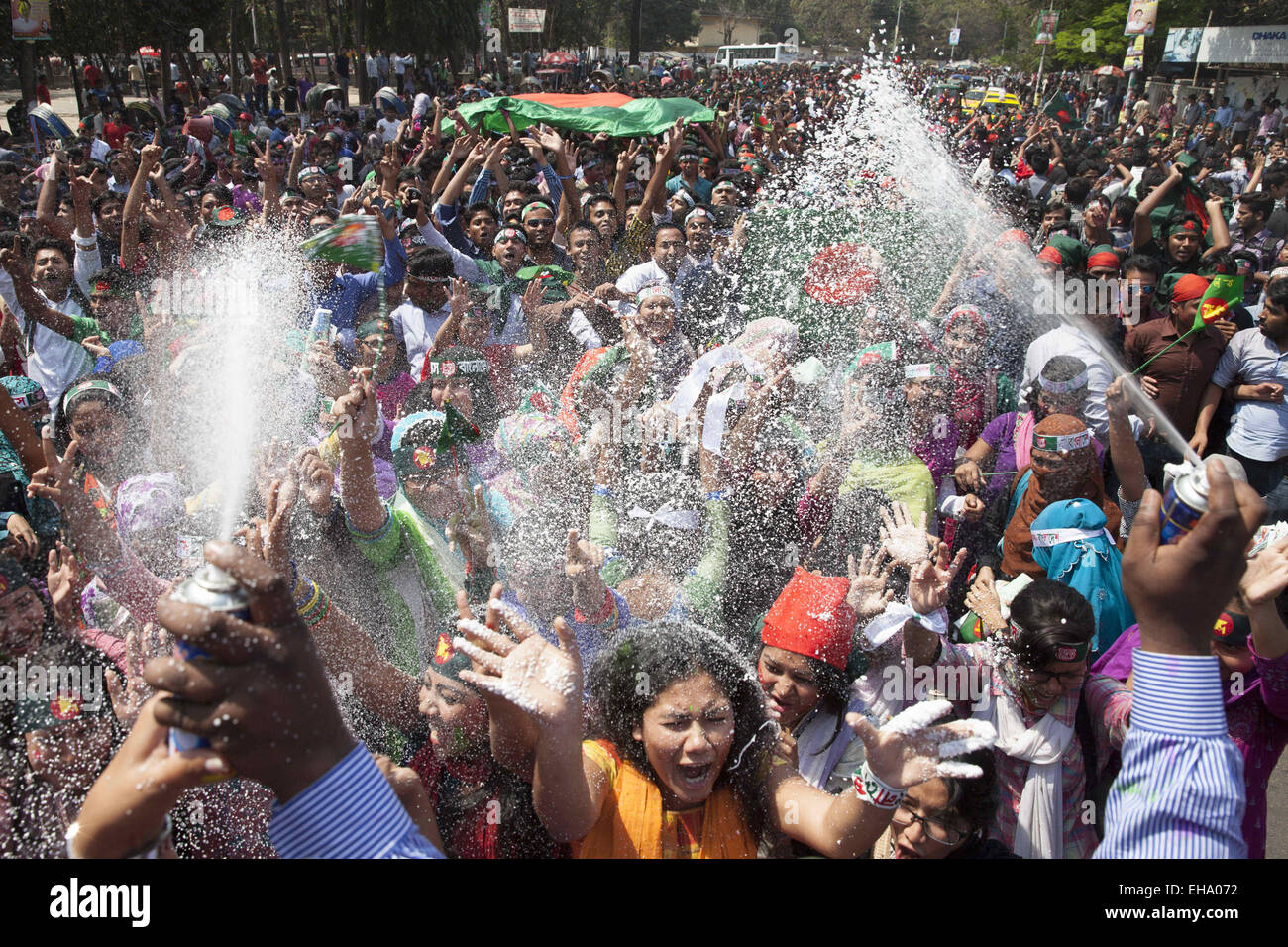 Bangladesh cricket team celebration hi-res stock photography and images ...