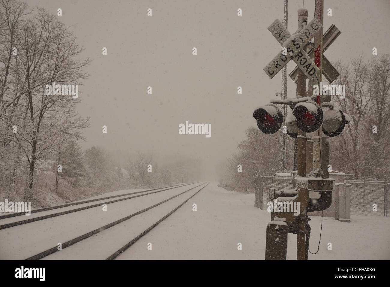 Grade crossing hi-res stock photography and images - Alamy