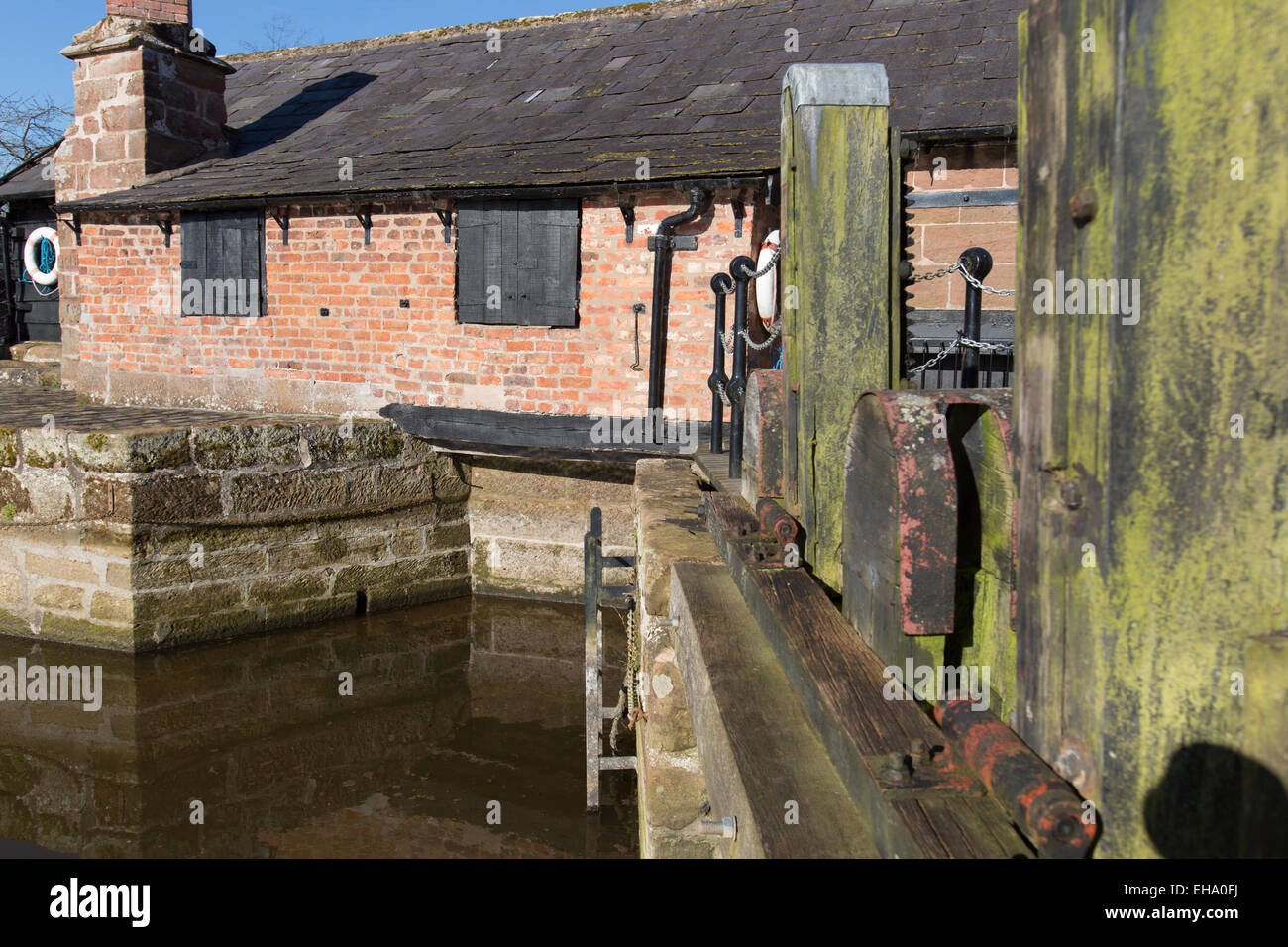 Village of Stretton, Cheshire, England. Picturesque spring view of the ...
