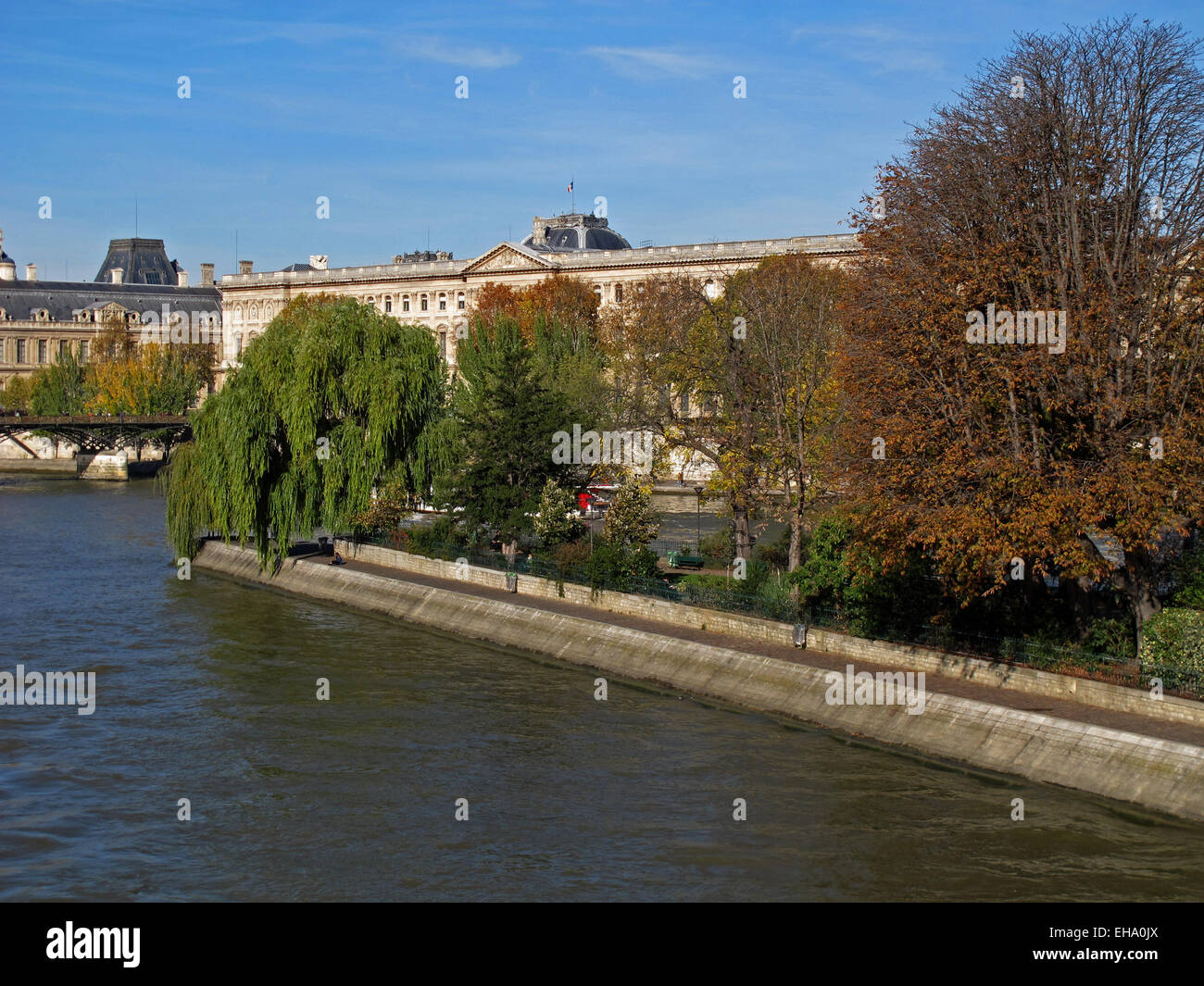 Vert galant hi-res stock photography and images - Alamy