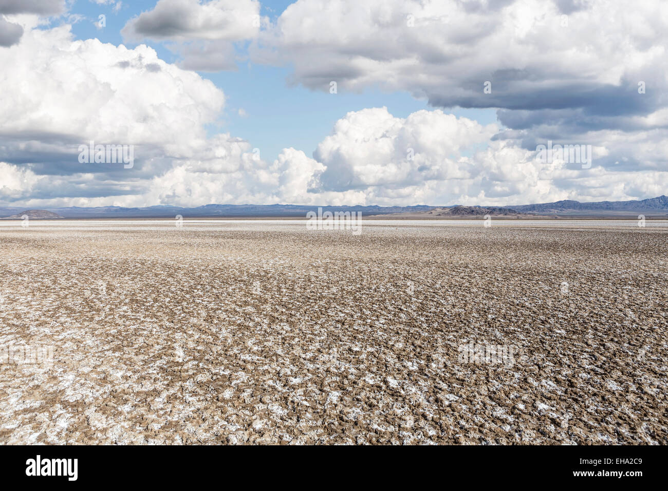 Salty dry lake salt flats in California's drought stricken Mojave ...