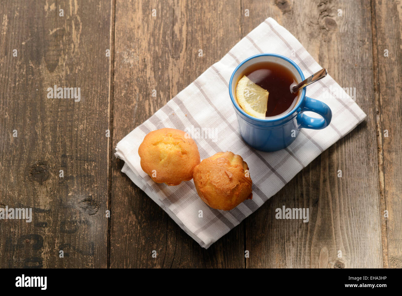 Lemon morning tea hi-res stock photography and images - Alamy