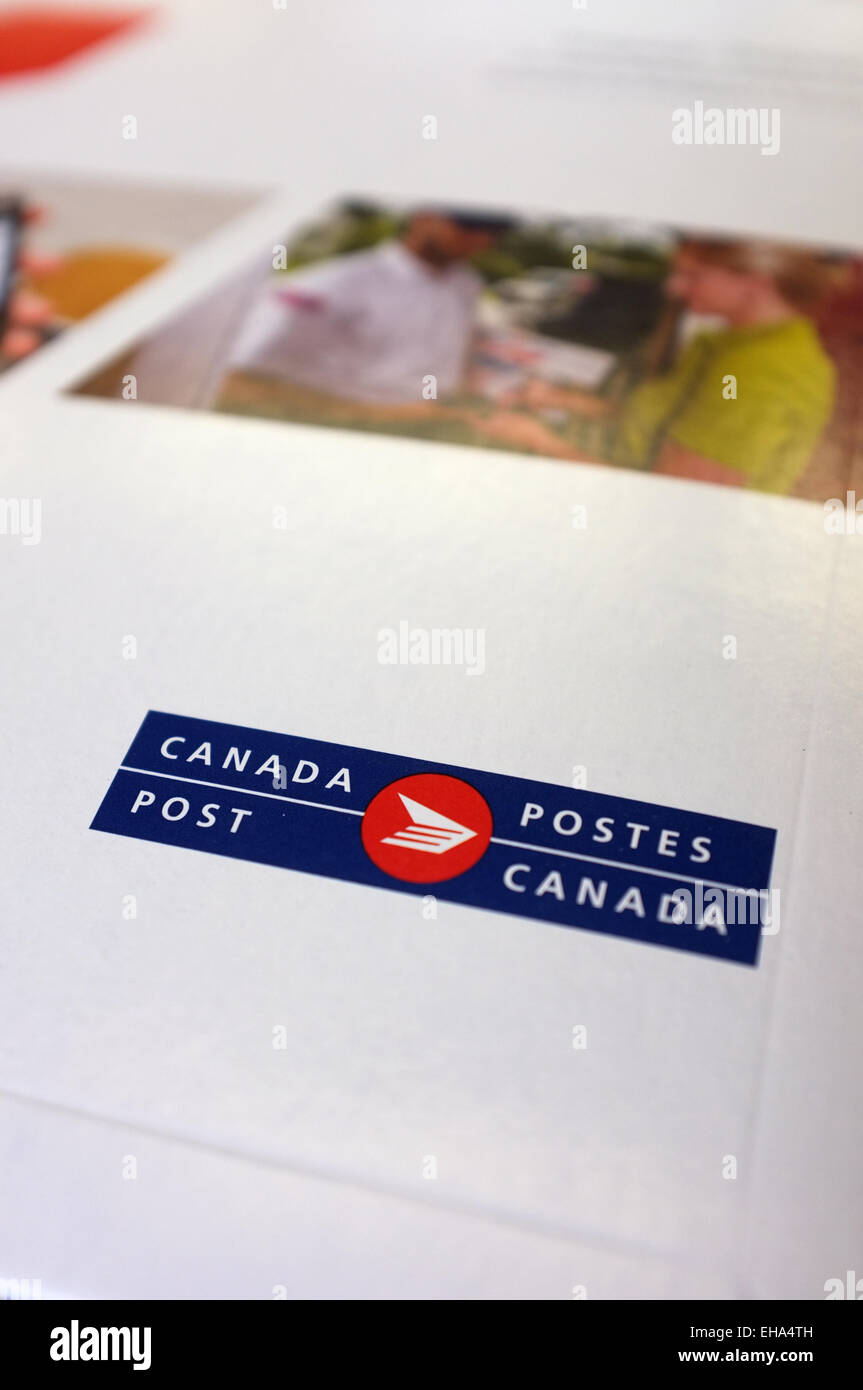 Canada post letter carrier hi-res stock photography and images - Alamy