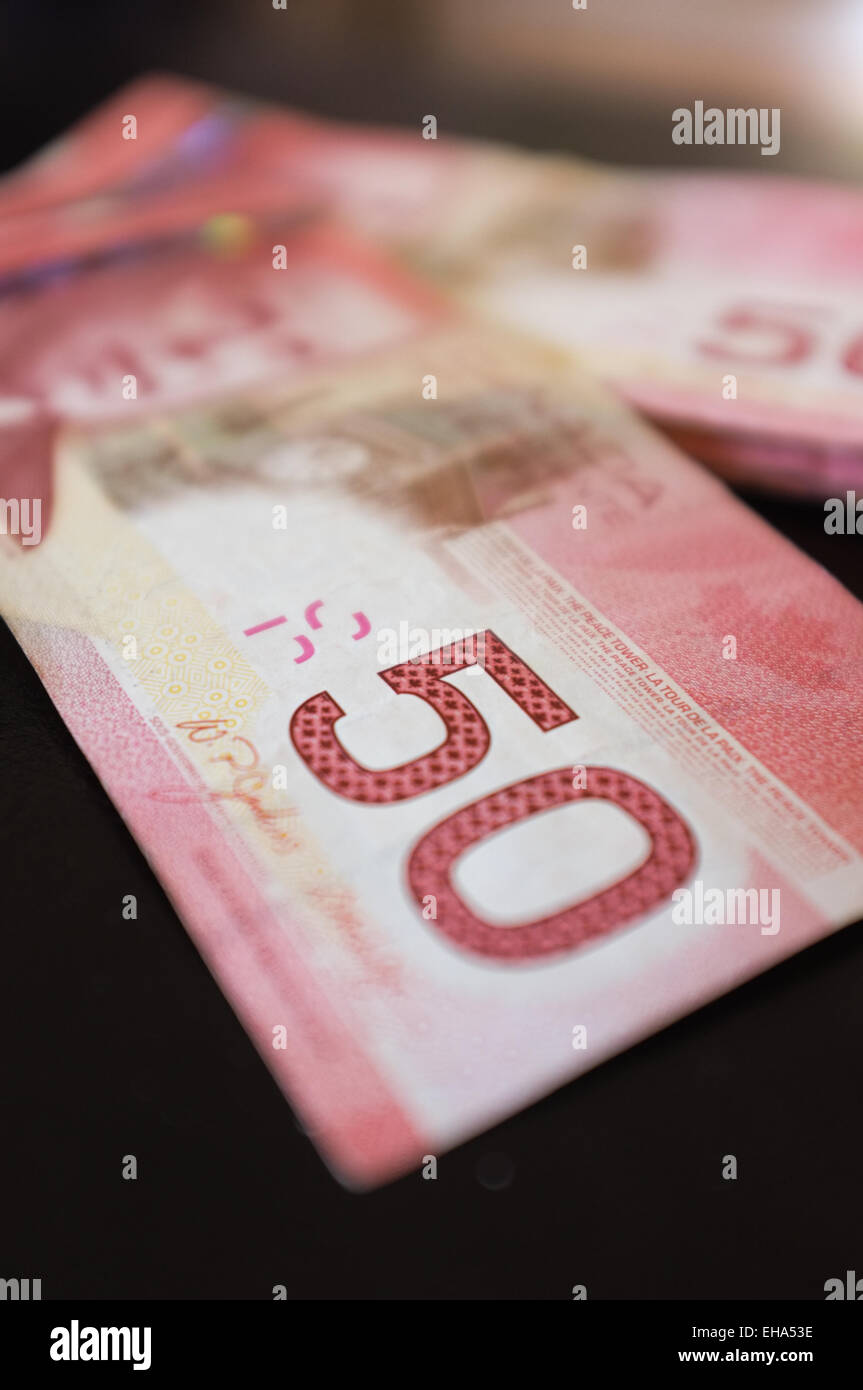 100 canadian dollar bill 50 hi-res stock photography and images - Alamy
