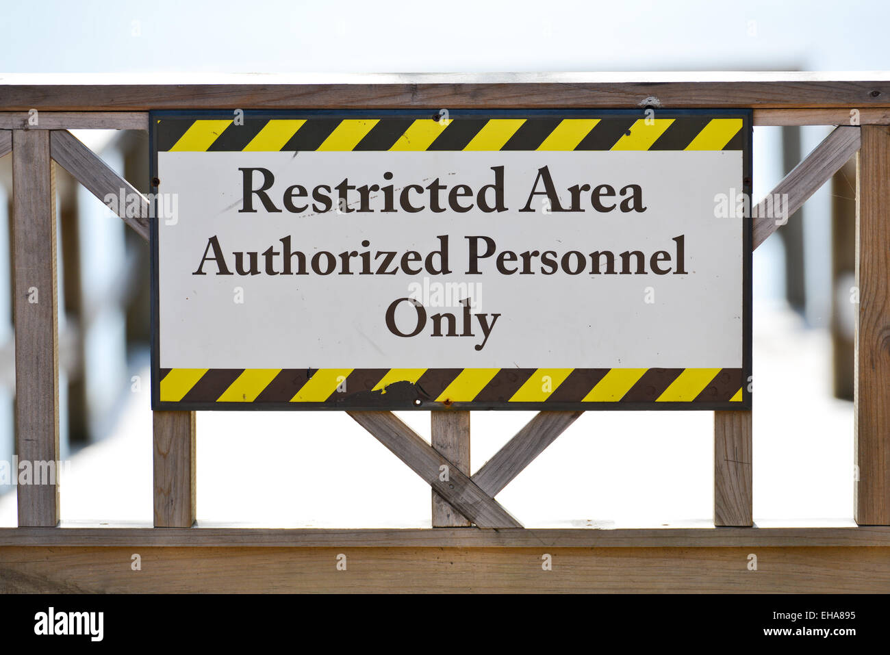 Airport restricted area warning sign hi-res stock photography and ...