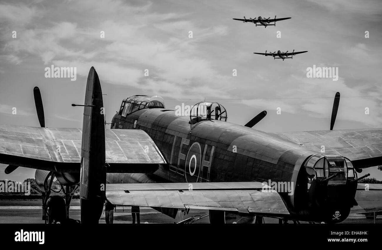 Lancaster bomber Black and White Stock Photos & Images - Alamy