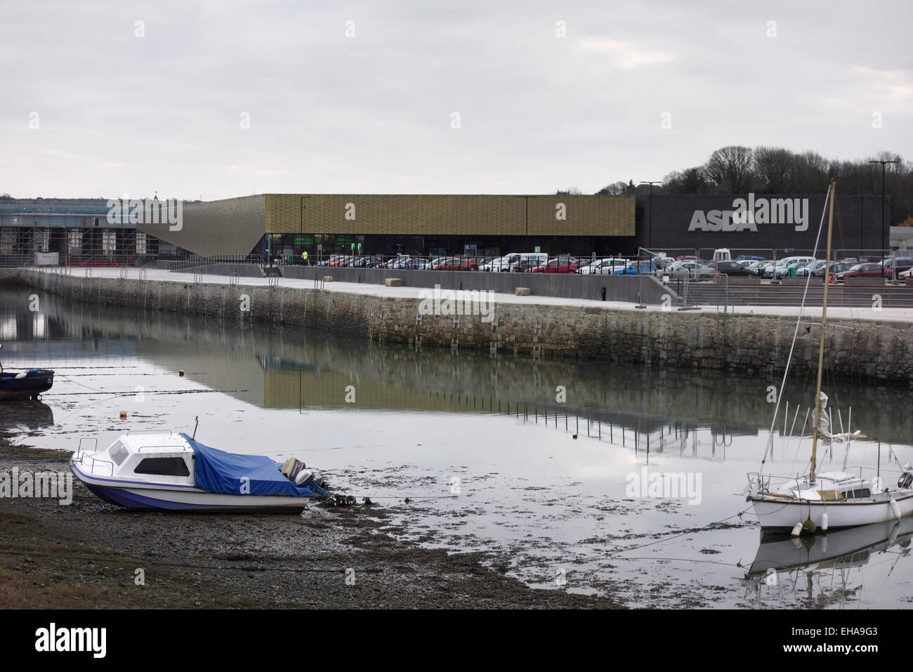 Hayle cornwall hi-res stock photography and images - Alamy