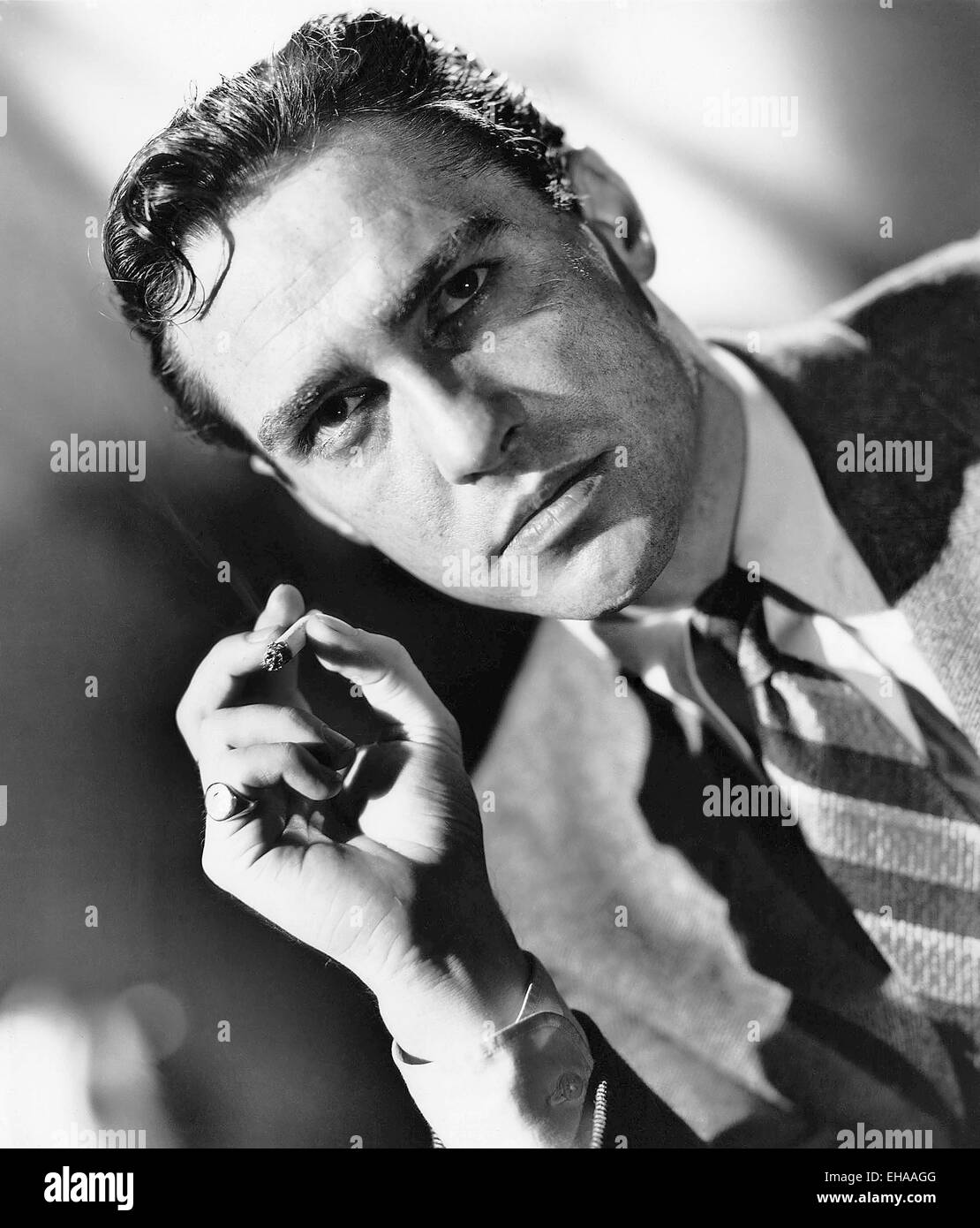 Richard Todd, on-set of the Film "Stage Fright", 1950 Stock Photo - Alamy