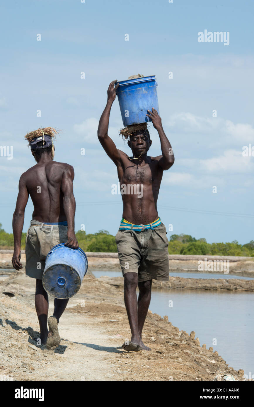 Kilwa Masoko, Lindi, Salt Marsh Walk, Men With Salt Buckets Stock Photo ...