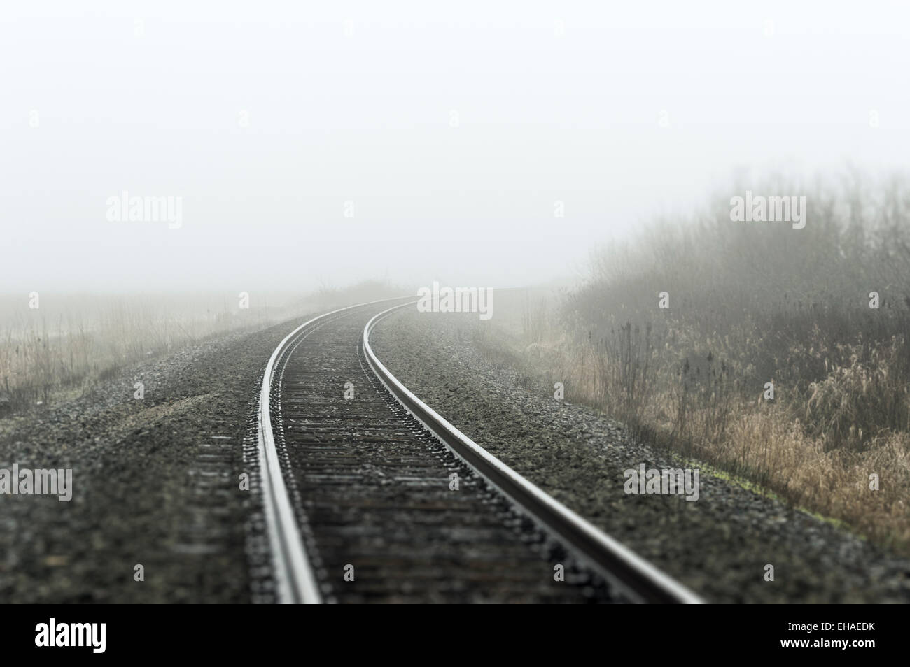 Rail tracks mud hi-res stock photography and images - Alamy