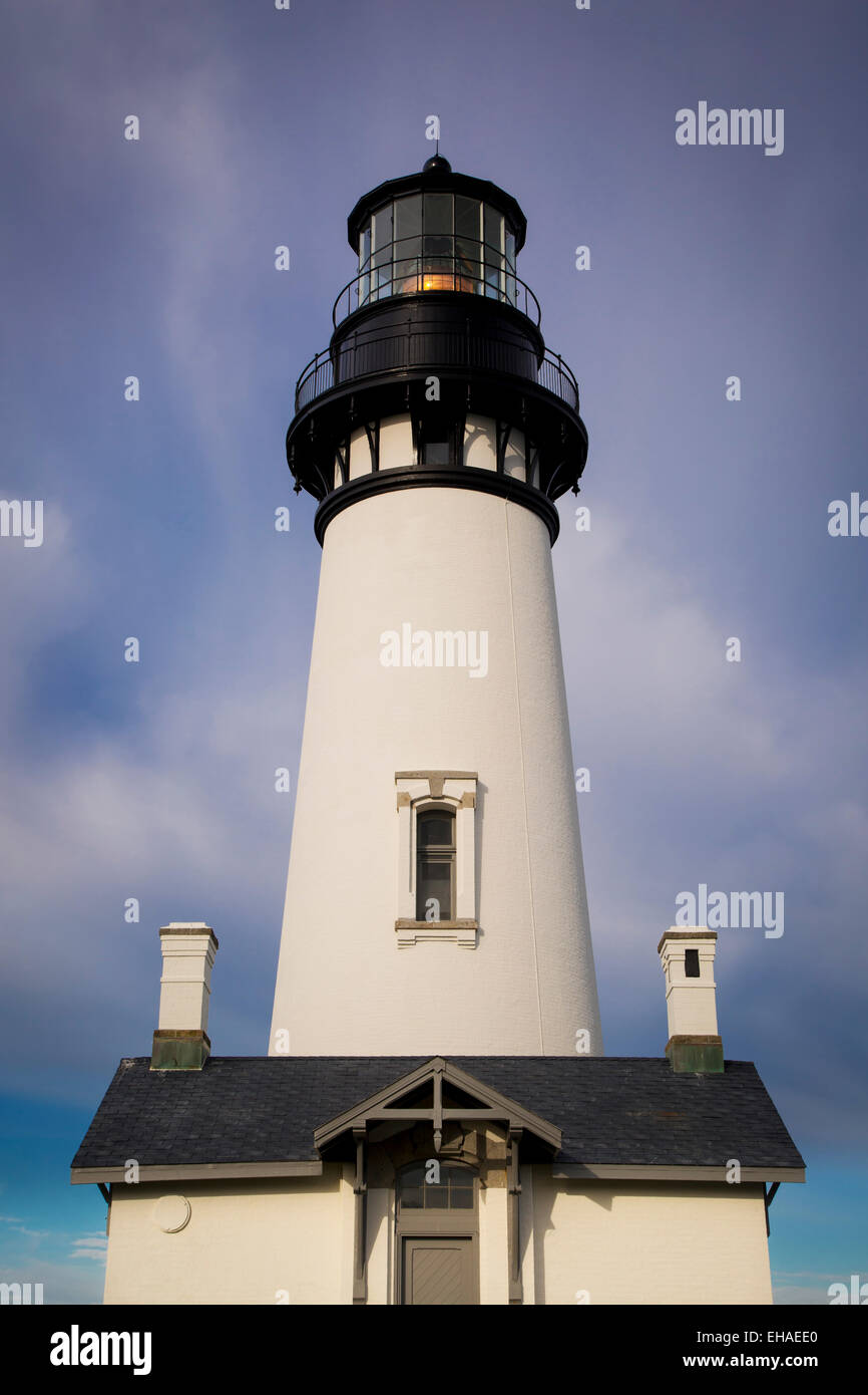 Yaquina Head Lighthouse, Newport, Oregon, USA Stock Photo - Alamy