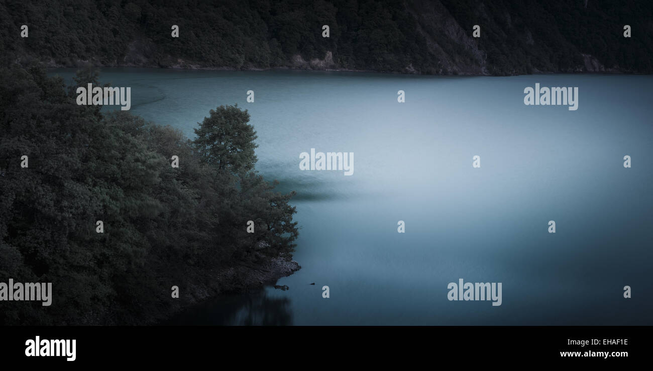 French blue pine hi-res stock photography and images - Alamy