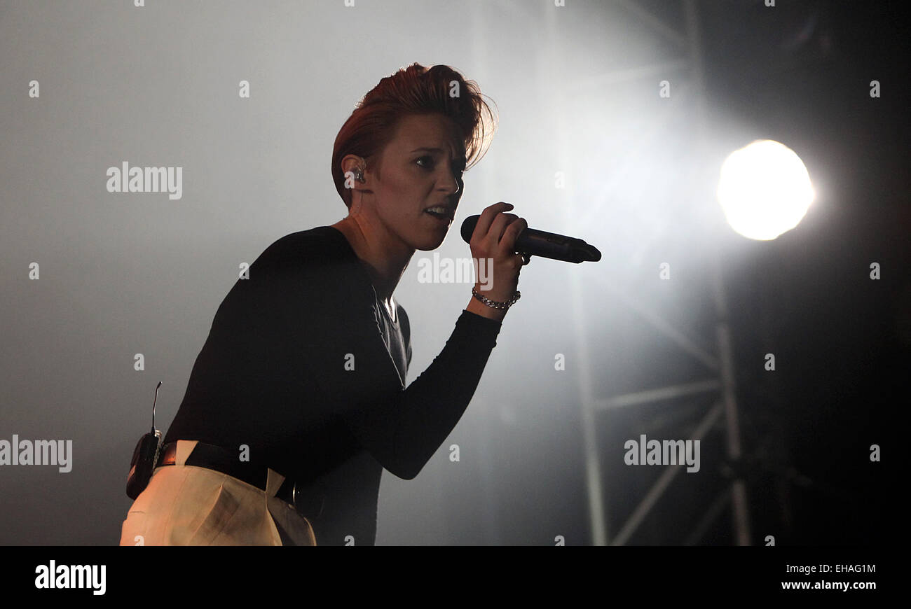 Bestival 2014 - Performances - Day 1 - La Roux Featuring: La Roux,Ellie ...