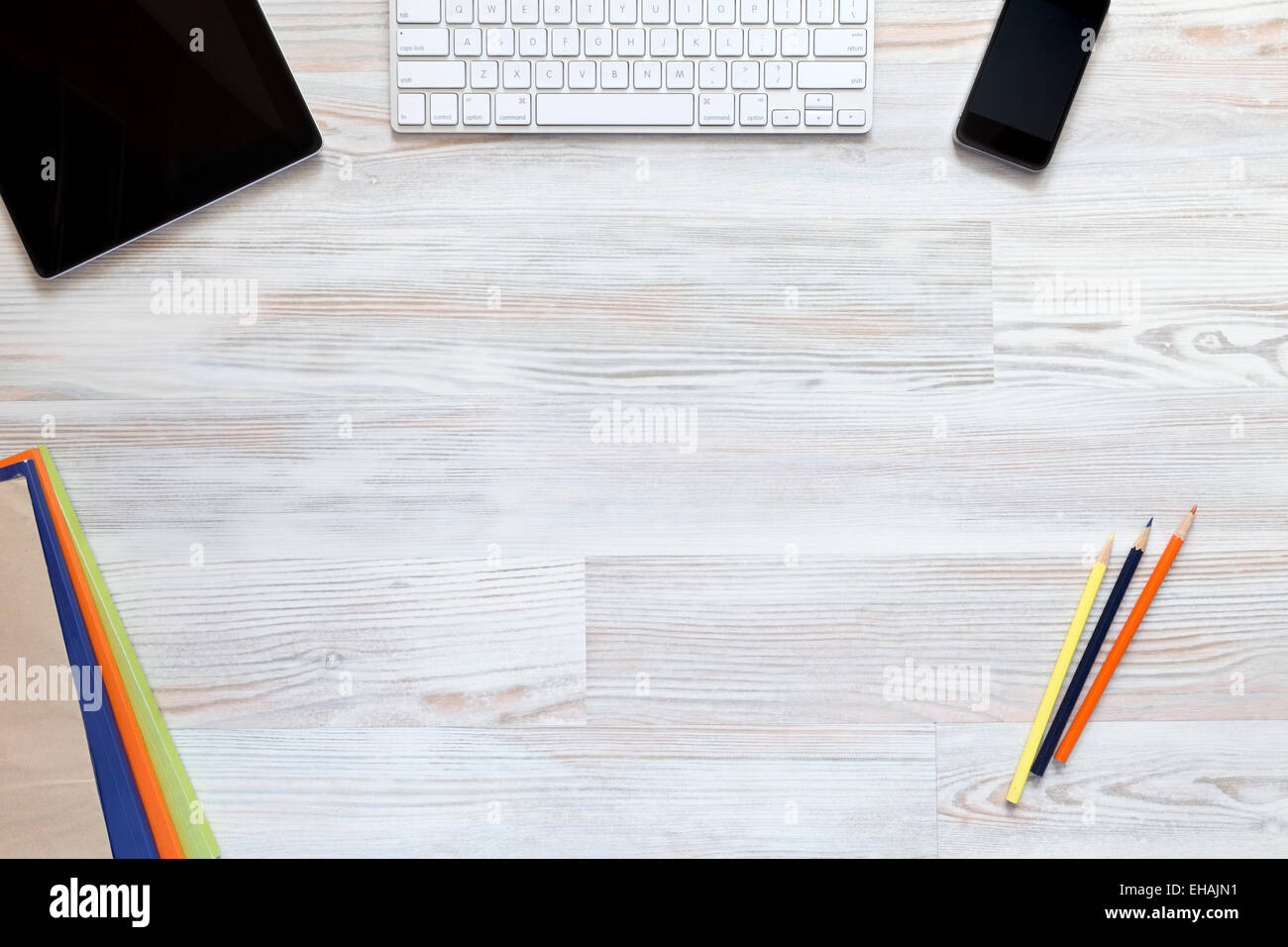 Empty workspace hi-res stock photography and images - Alamy