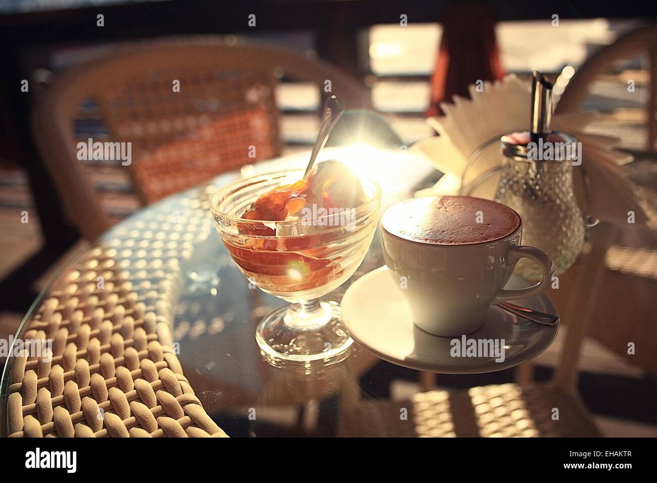 Ice cream cafe hi-res stock photography and images - Alamy