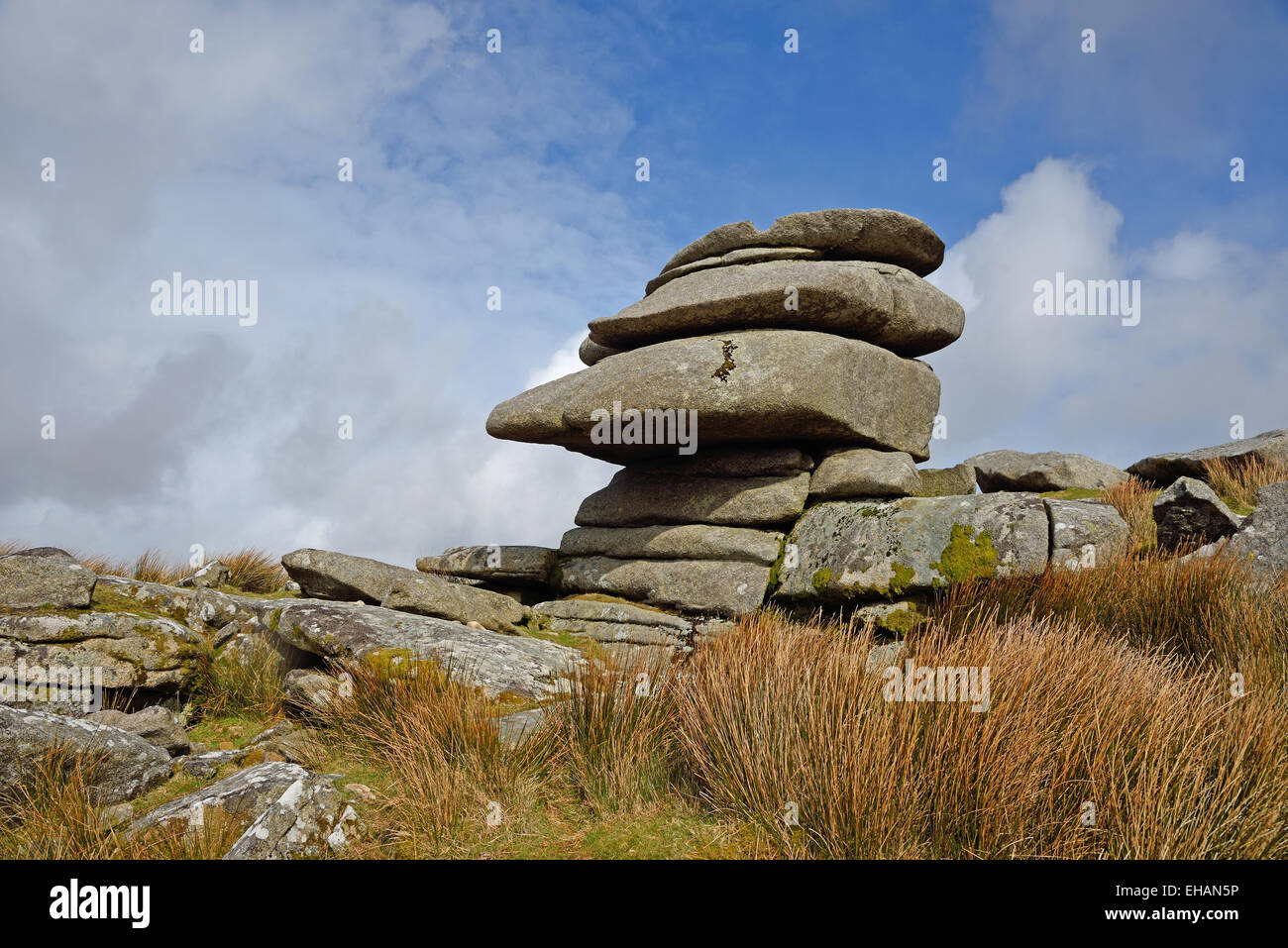 Cornwall england granite minions tor hi-res stock photography and ...