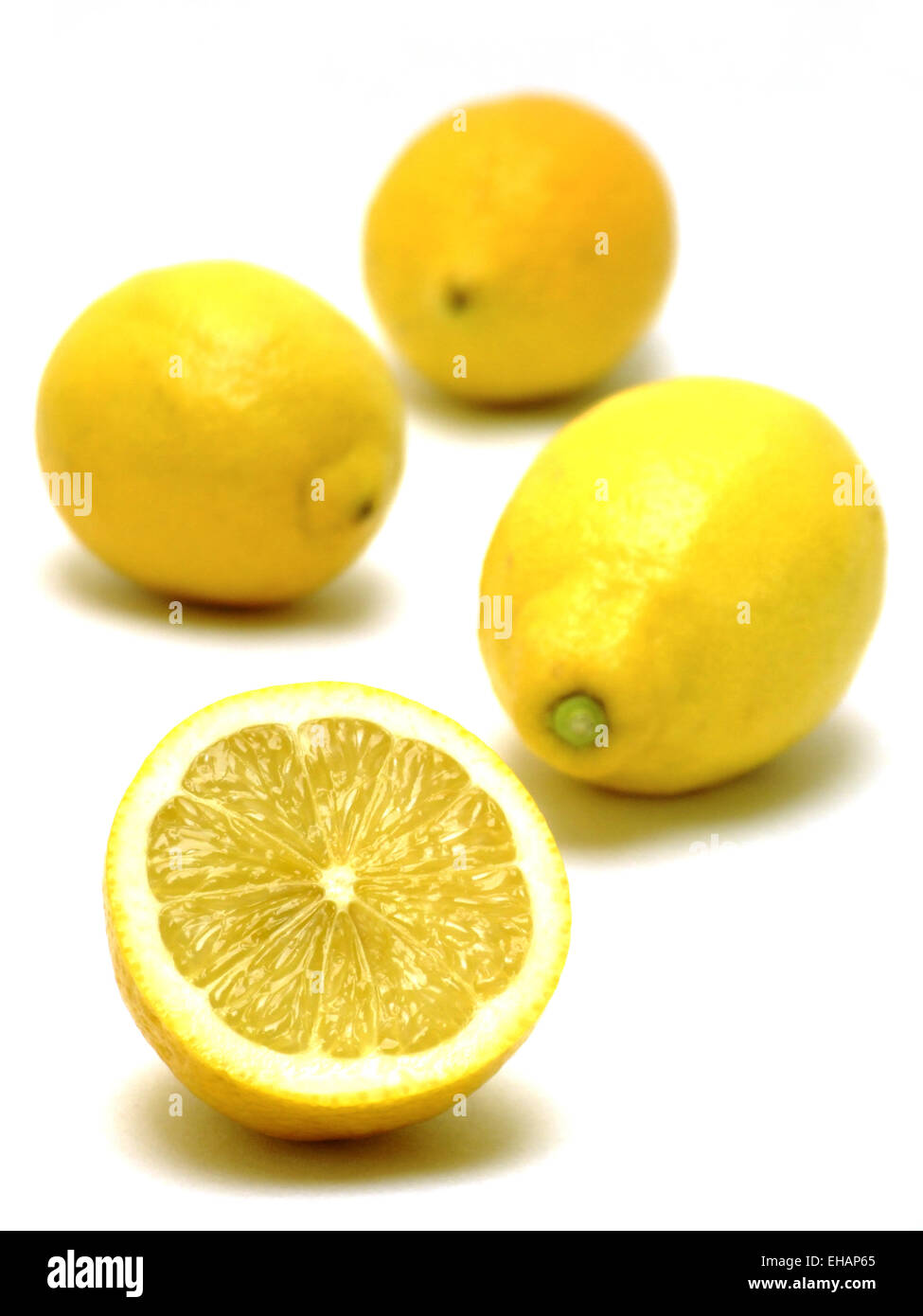 Zitronen / lemons (citrus limon Stock Photo - Alamy