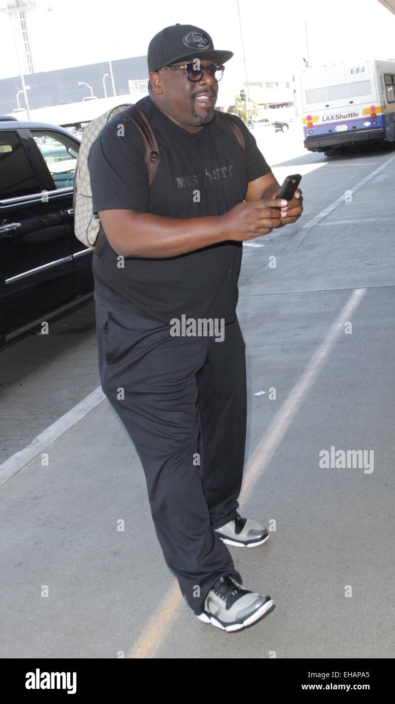 Cedric the Entertainer arrives at Los Angeles International (LAX ...