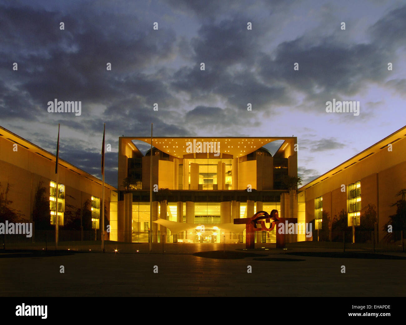 Bundeskanzleramt hi-res stock photography and images - Alamy