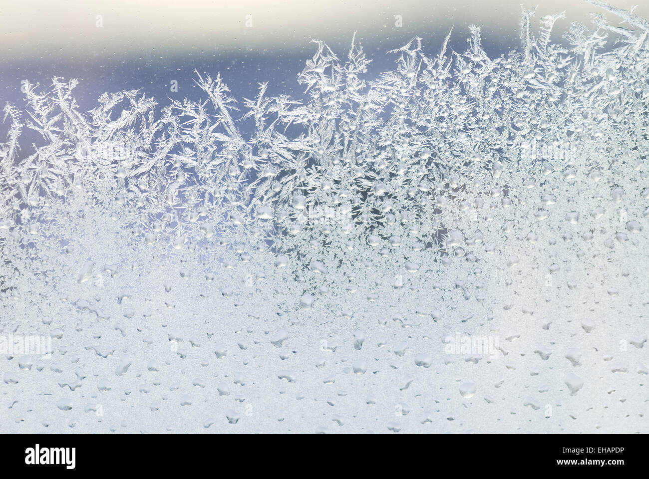 Ice on a window hi-res stock photography and images - Alamy