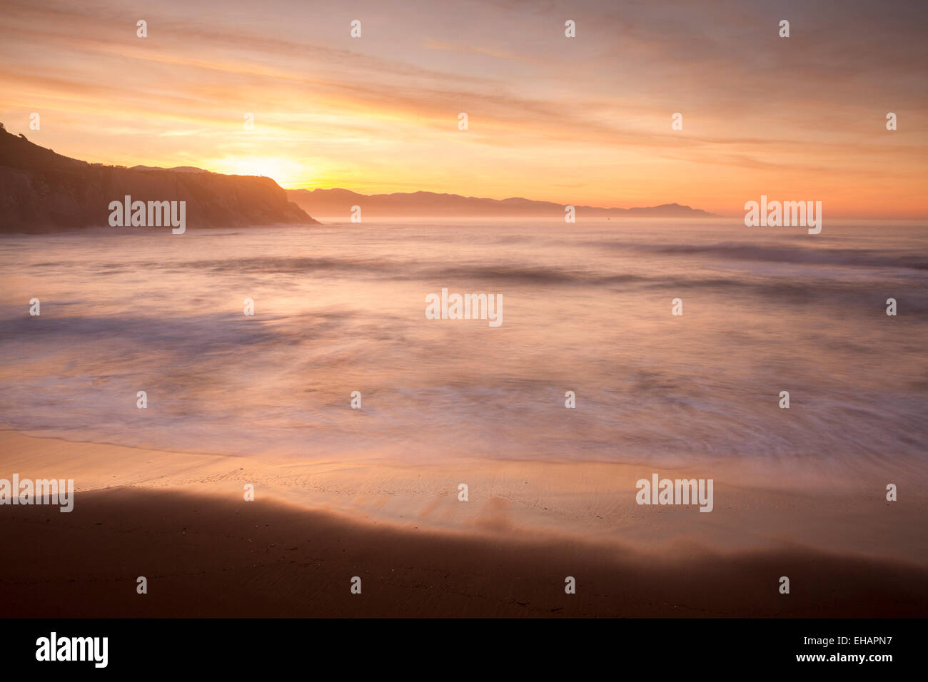 Sunset in Itzurun beach, Zumaia, Urola valley, Gipuzkoa, Basque Country ...