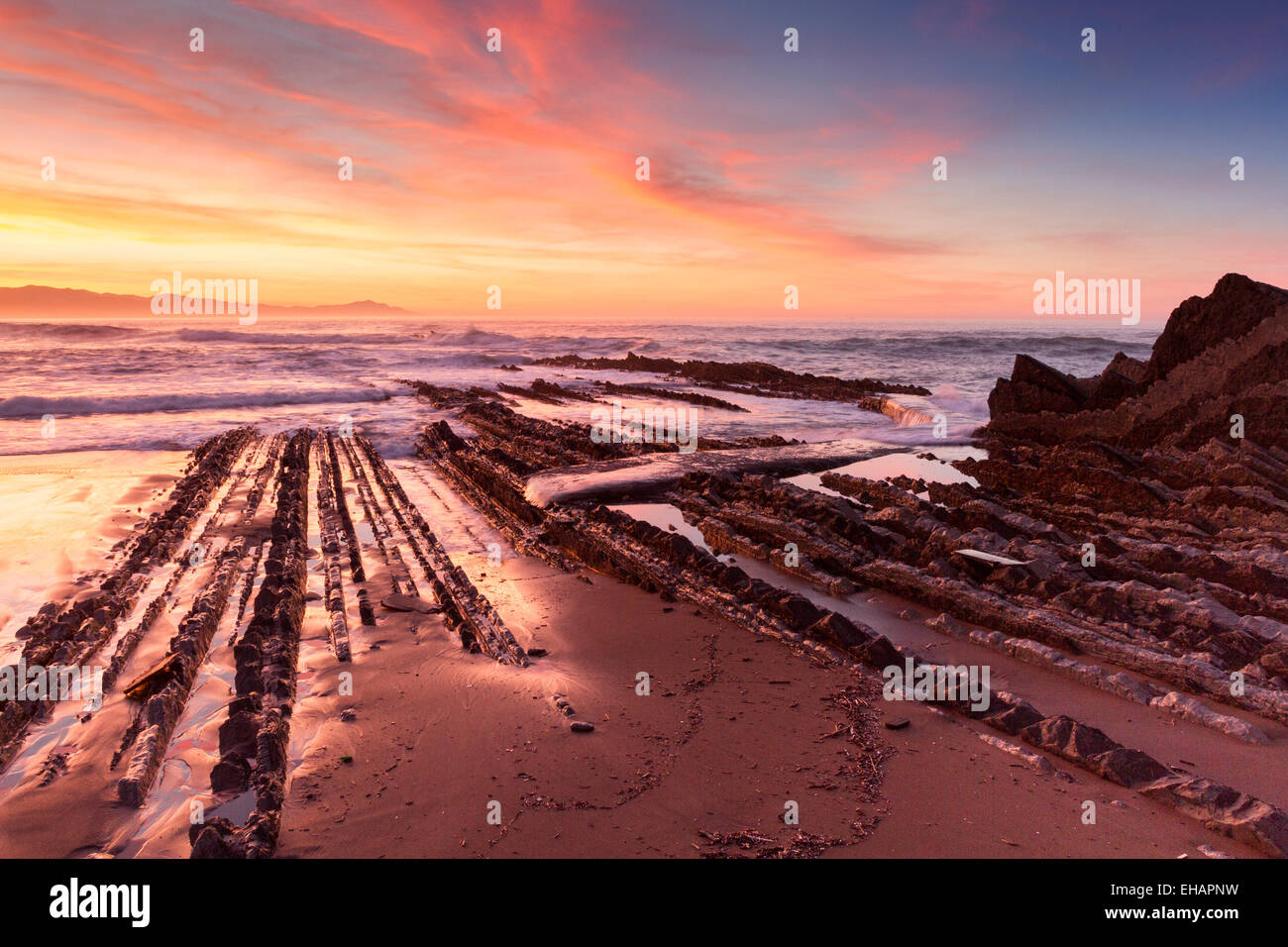 Sunset in Itzurun beach, Zumaia, Urola valley, Gipuzkoa, Basque Country ...