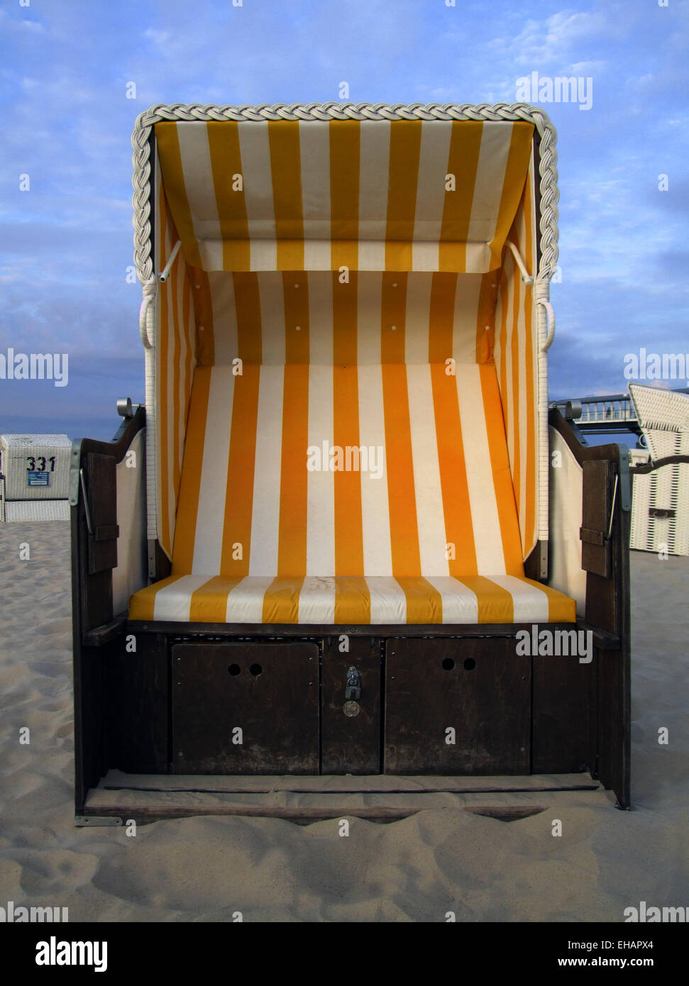Strandkorb hi-res stock photography and images - Alamy