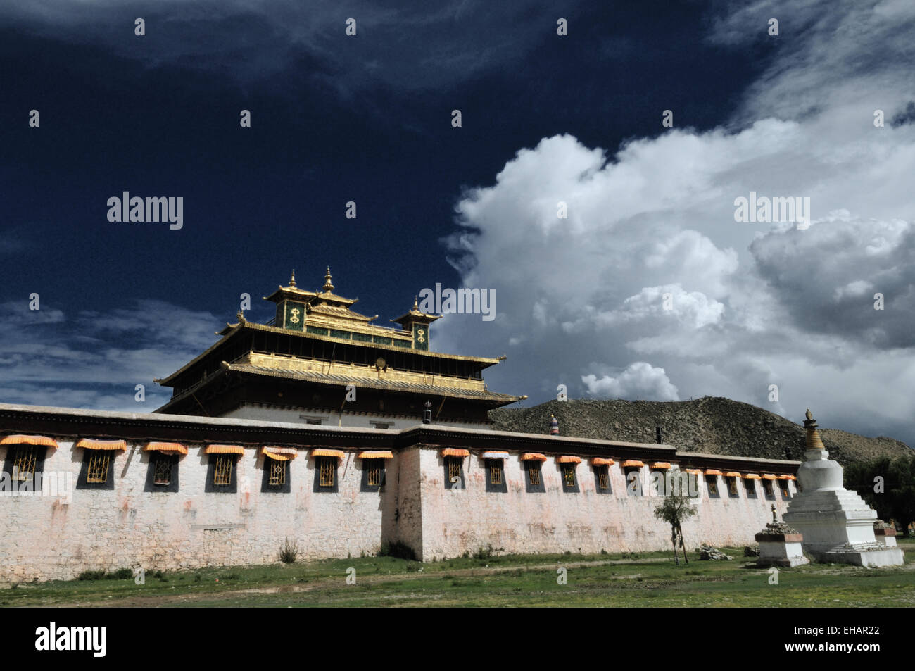 Samye monastery hi-res stock photography and images - Alamy