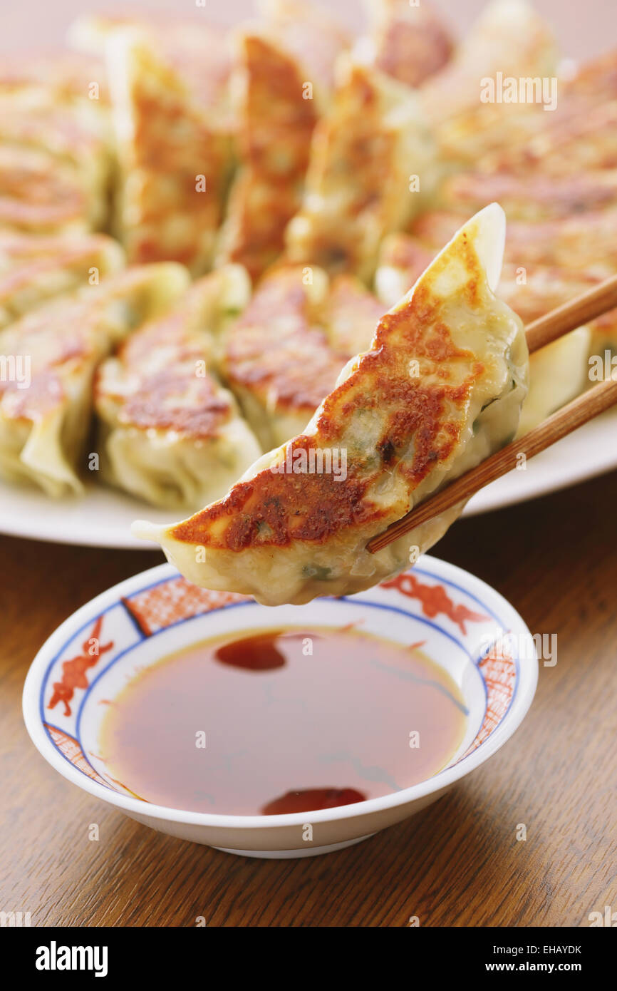 Put dumplings hi-res stock photography and images - Alamy