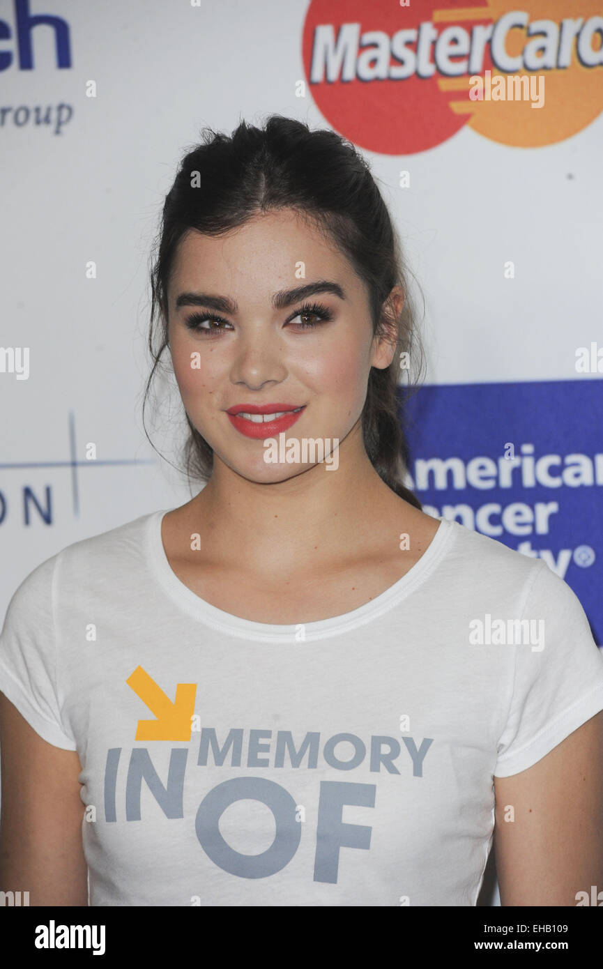 The 4th Stand Up to Cancer Fundraiser Featuring: Hailee Steinfeld Where ...