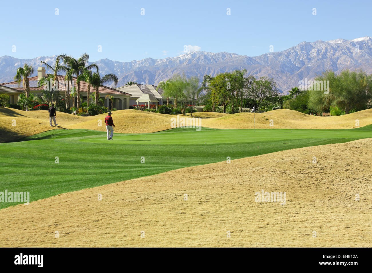 Golf ball house hi-res stock photography and images - Alamy