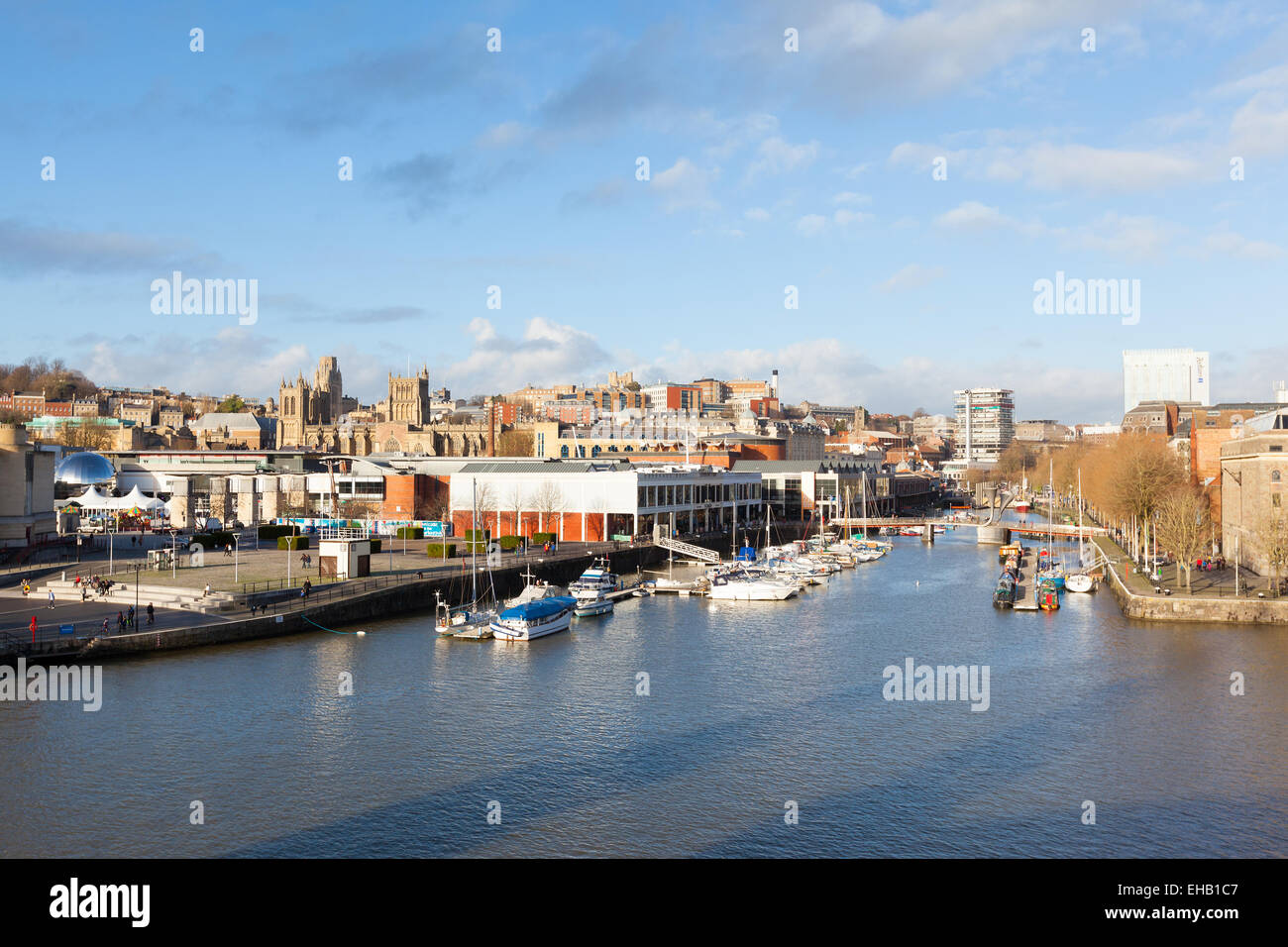 Bristol harbourside hi-res stock photography and images - Alamy