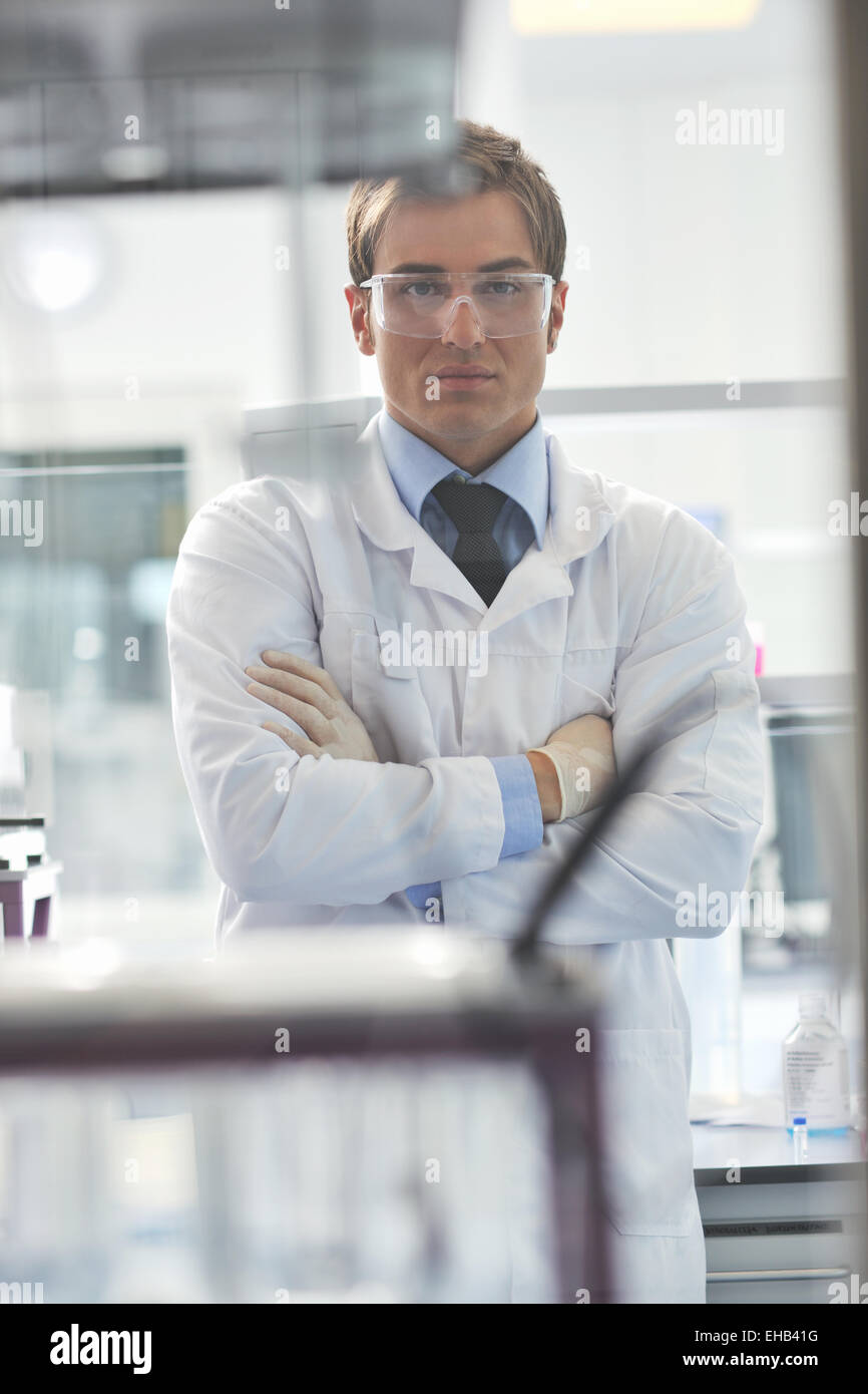 doctor scientist in labaratory Stock Photo - Alamy