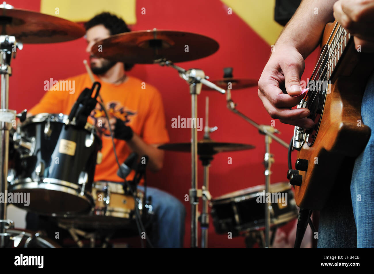 drum music player Stock Photo - Alamy