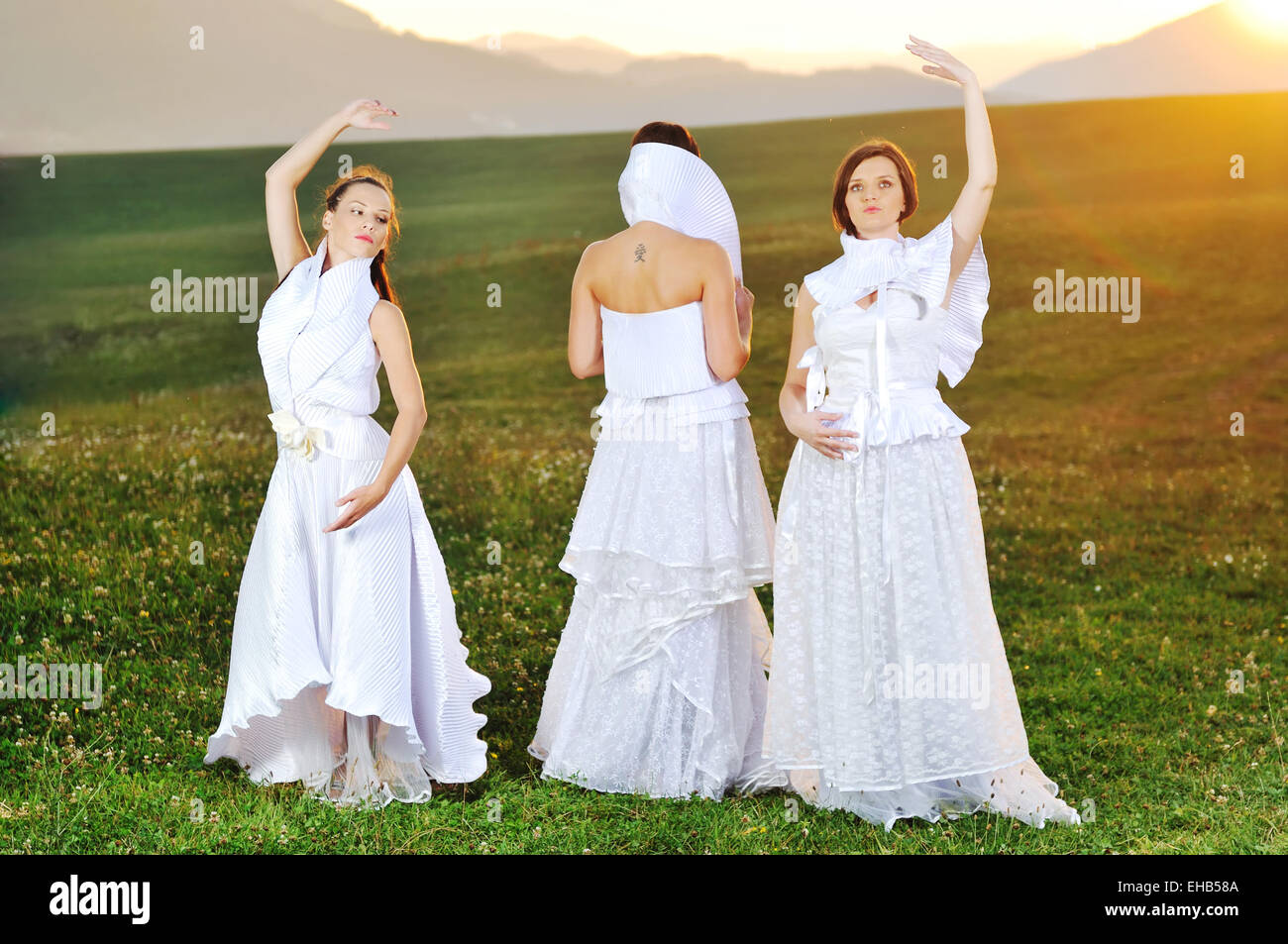running bride Stock Photo - Alamy