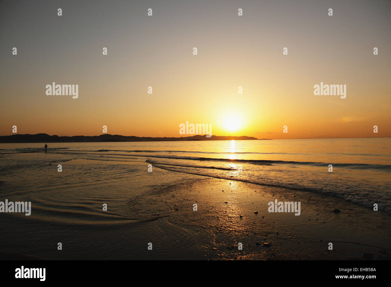 Sea of japan fishing hi-res stock photography and images - Alamy