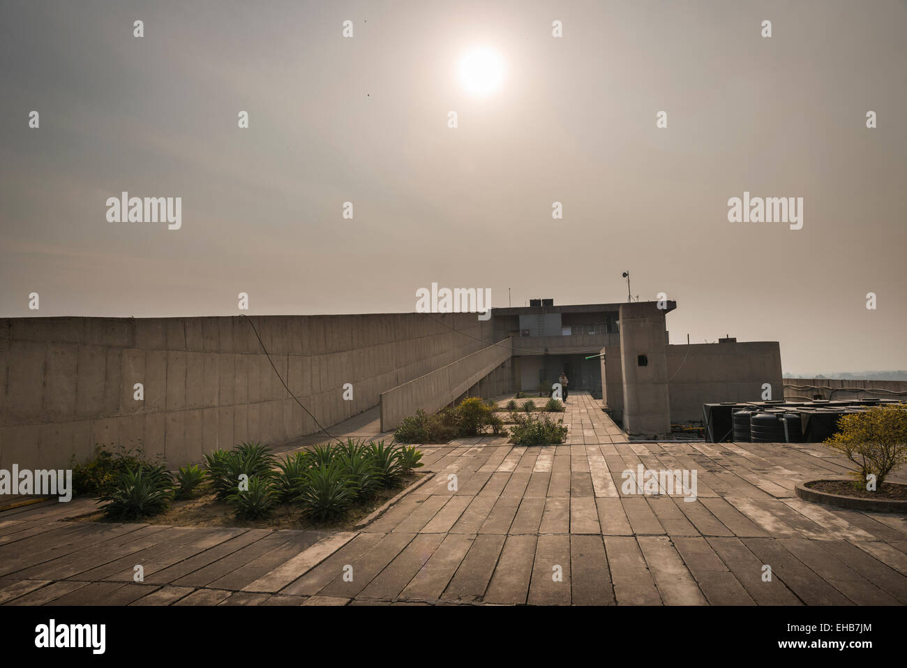 The roof top of The Secretariat building designed by Le Corbusier in ...
