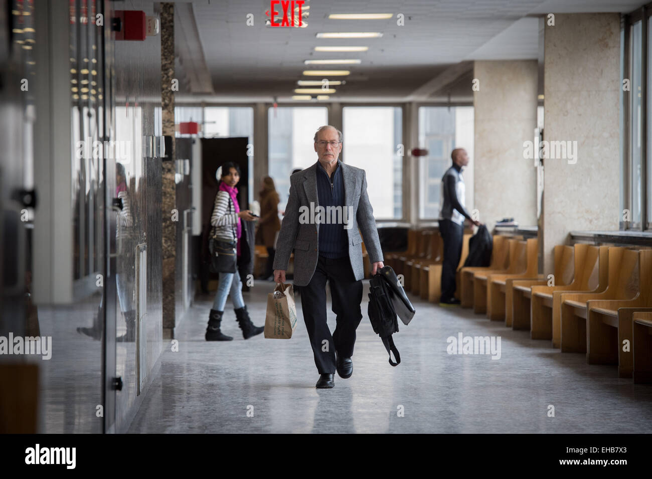 Manhattan, New York, USA. 10th Mar, 2015. Stanley Patz arrives to court ...