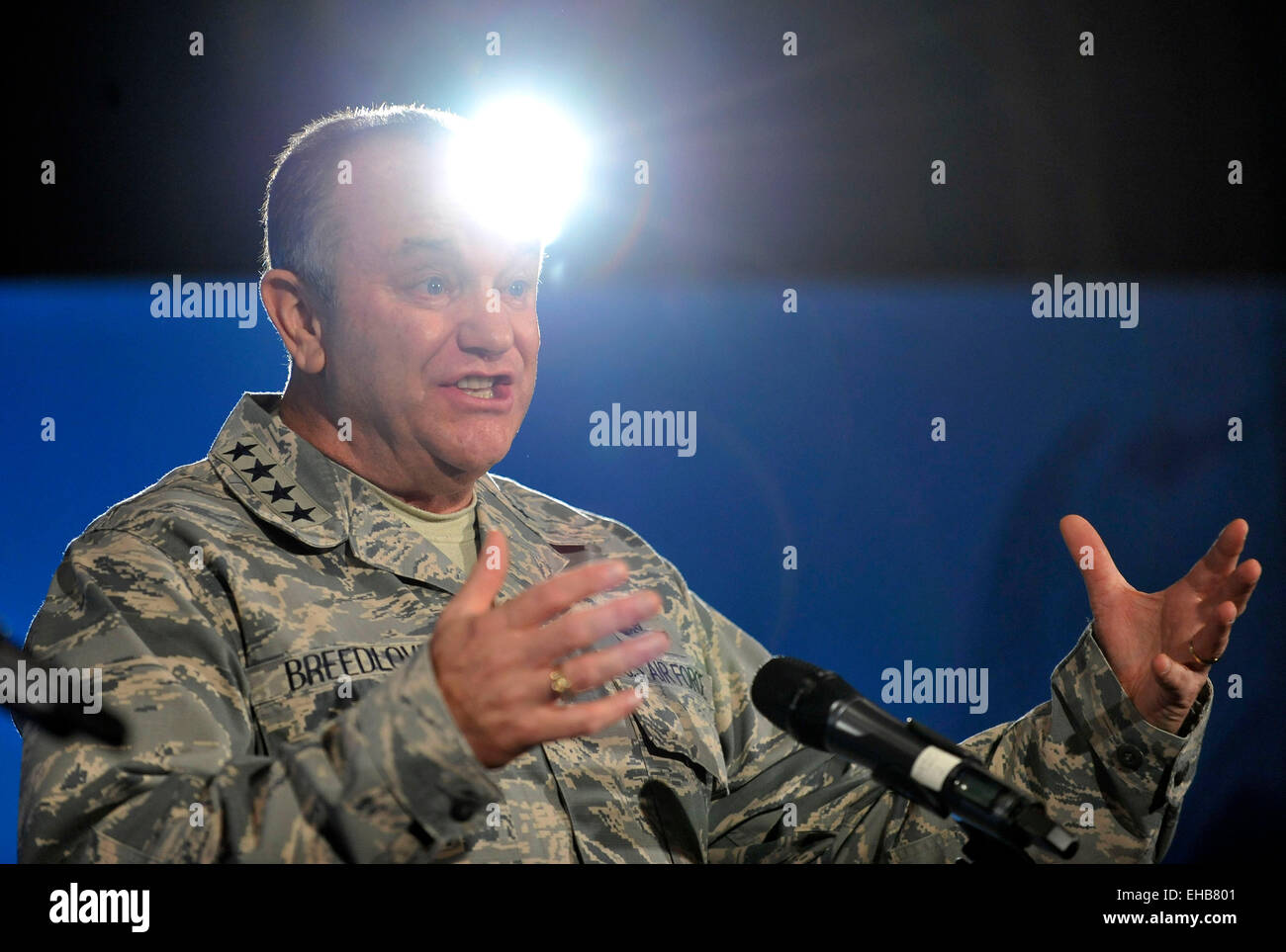 Natos supreme allied commander europe hi-res stock photography and ...