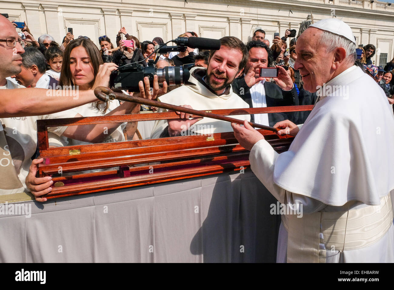 Papa francis stick hi-res stock photography and images - Alamy