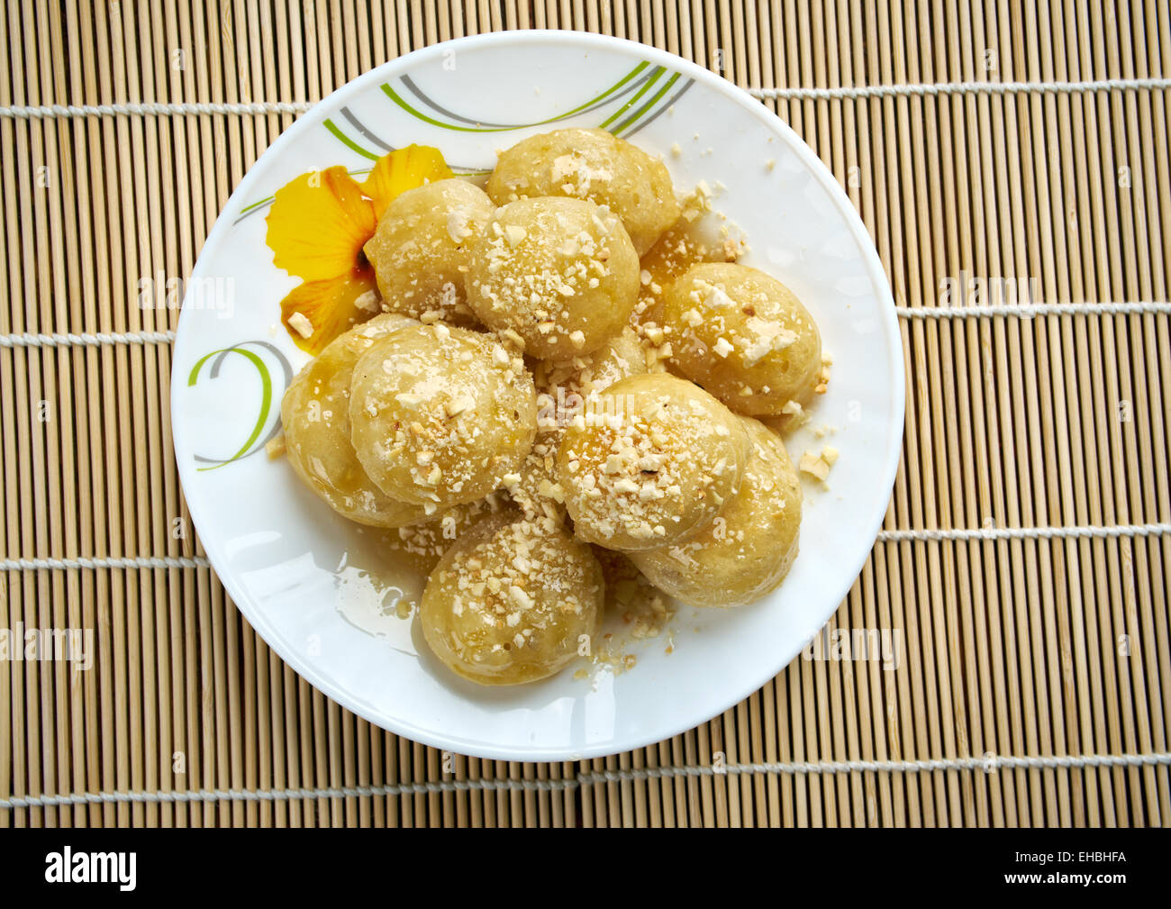 Lokma sweet plate hi-res stock photography and images - Alamy