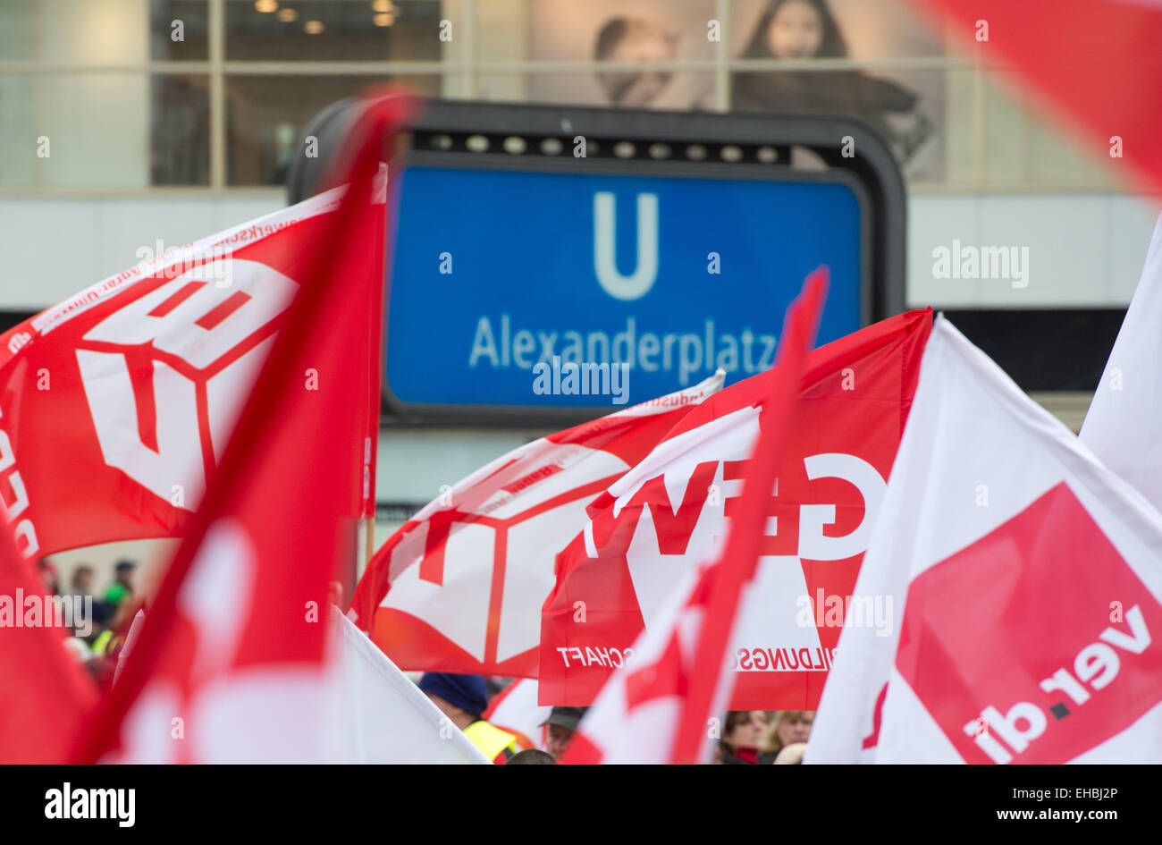 Members public taking part hi-res stock photography and images - Alamy