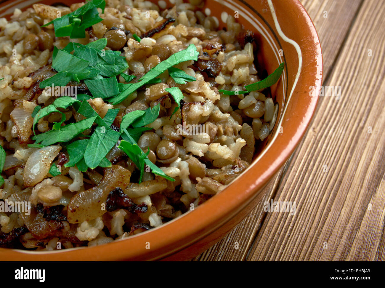 Moujadara hi-res stock photography and images - Alamy