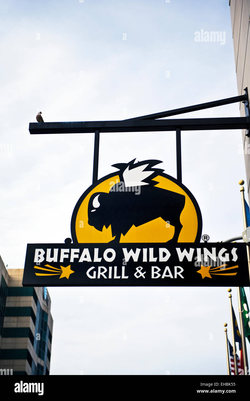 Buffalo wild wings hi-res stock photography and images - Alamy