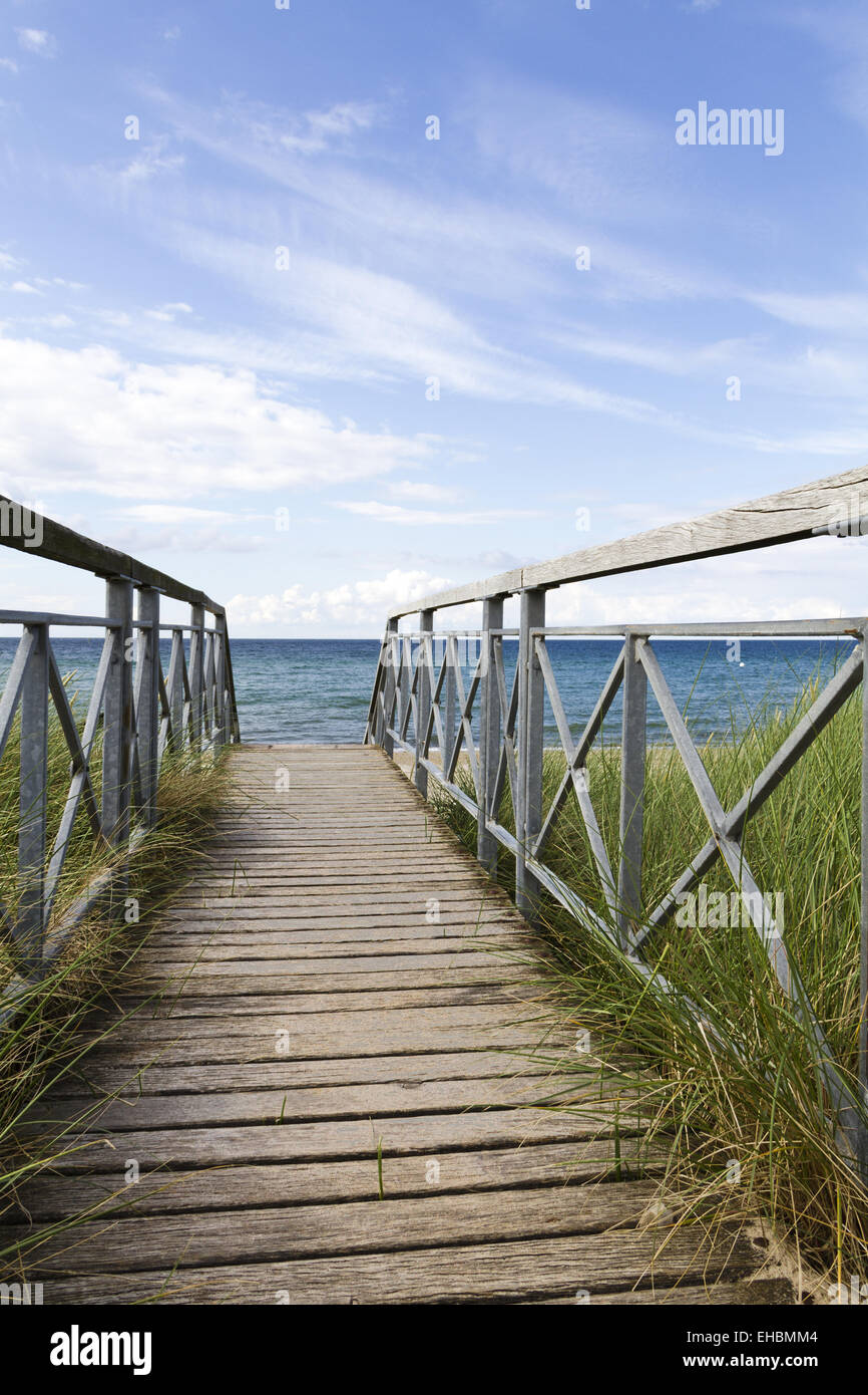 bridge to the ocean Stock Photo - Alamy