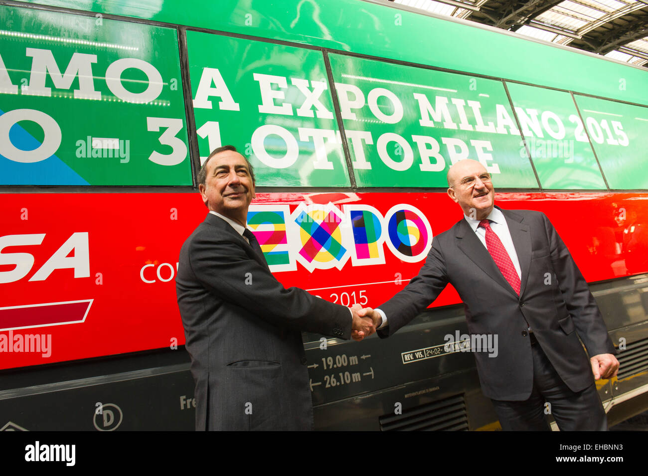 taly. Milan, Trenitalia presents its new livery train FrecciaRossa Rho ...